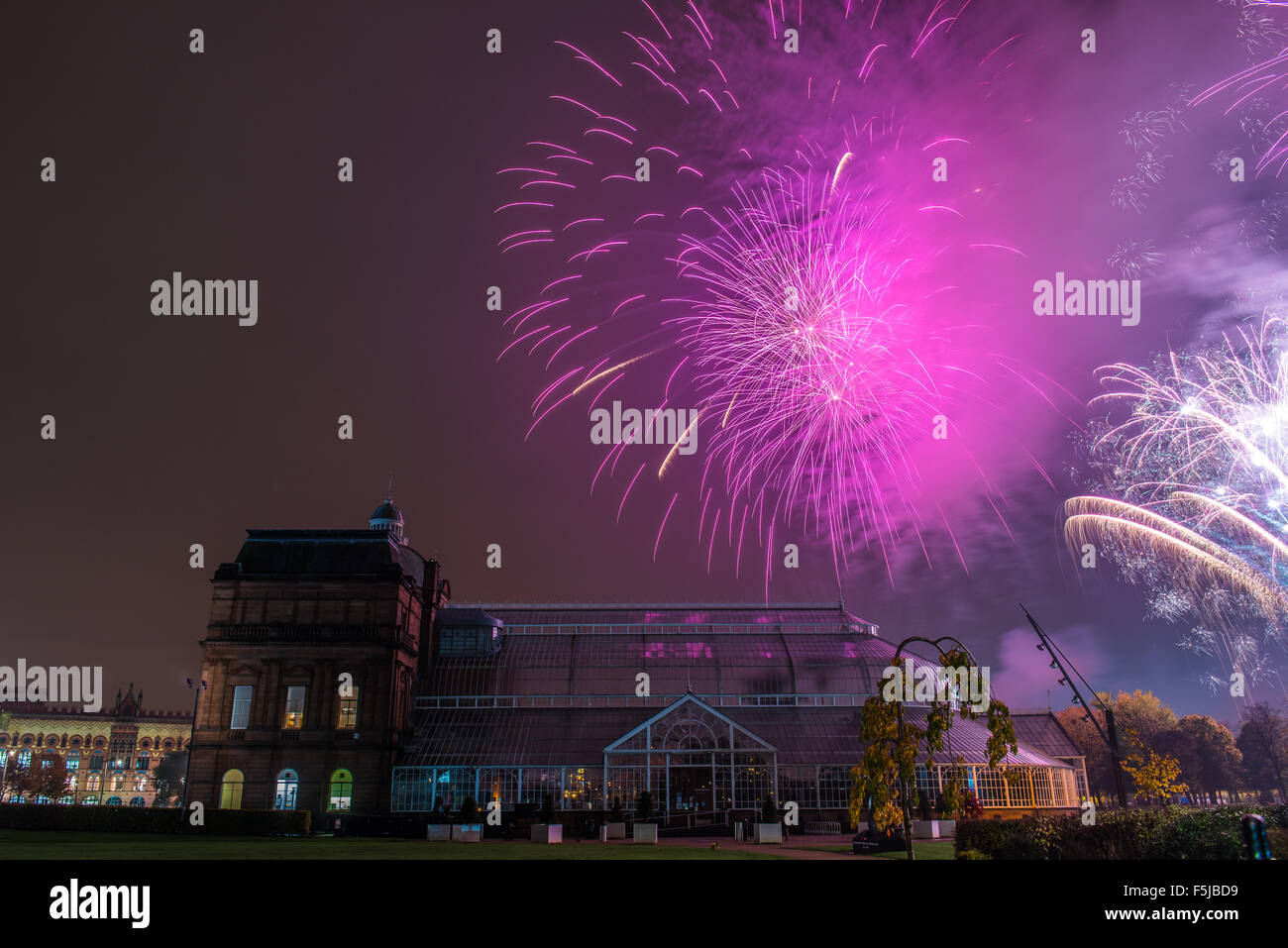 Glasgow Fireworks High Resolution Stock Photography and Images - Alamy