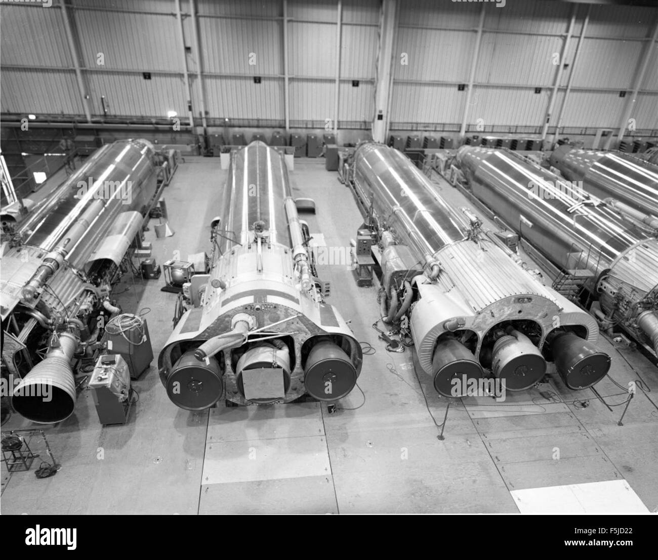 Atlas assembly line hi-res stock photography and images - Alamy