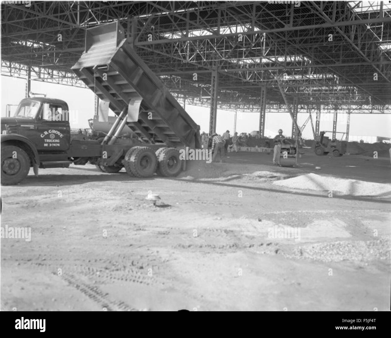 An image from the Atlas Negative Collection, stored in negative format ...