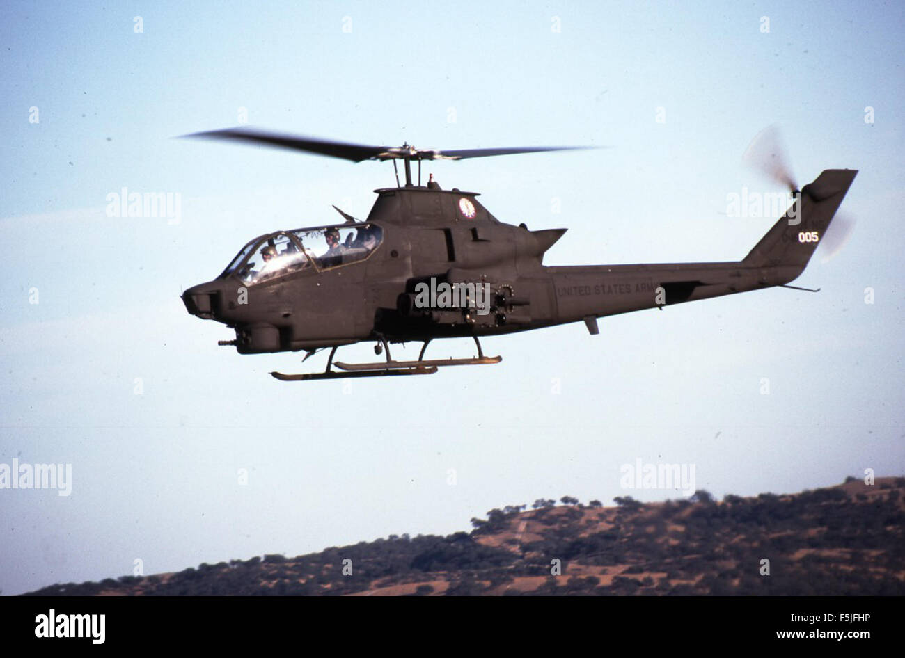 Bell ah 1g hi-res stock photography and images - Alamy
