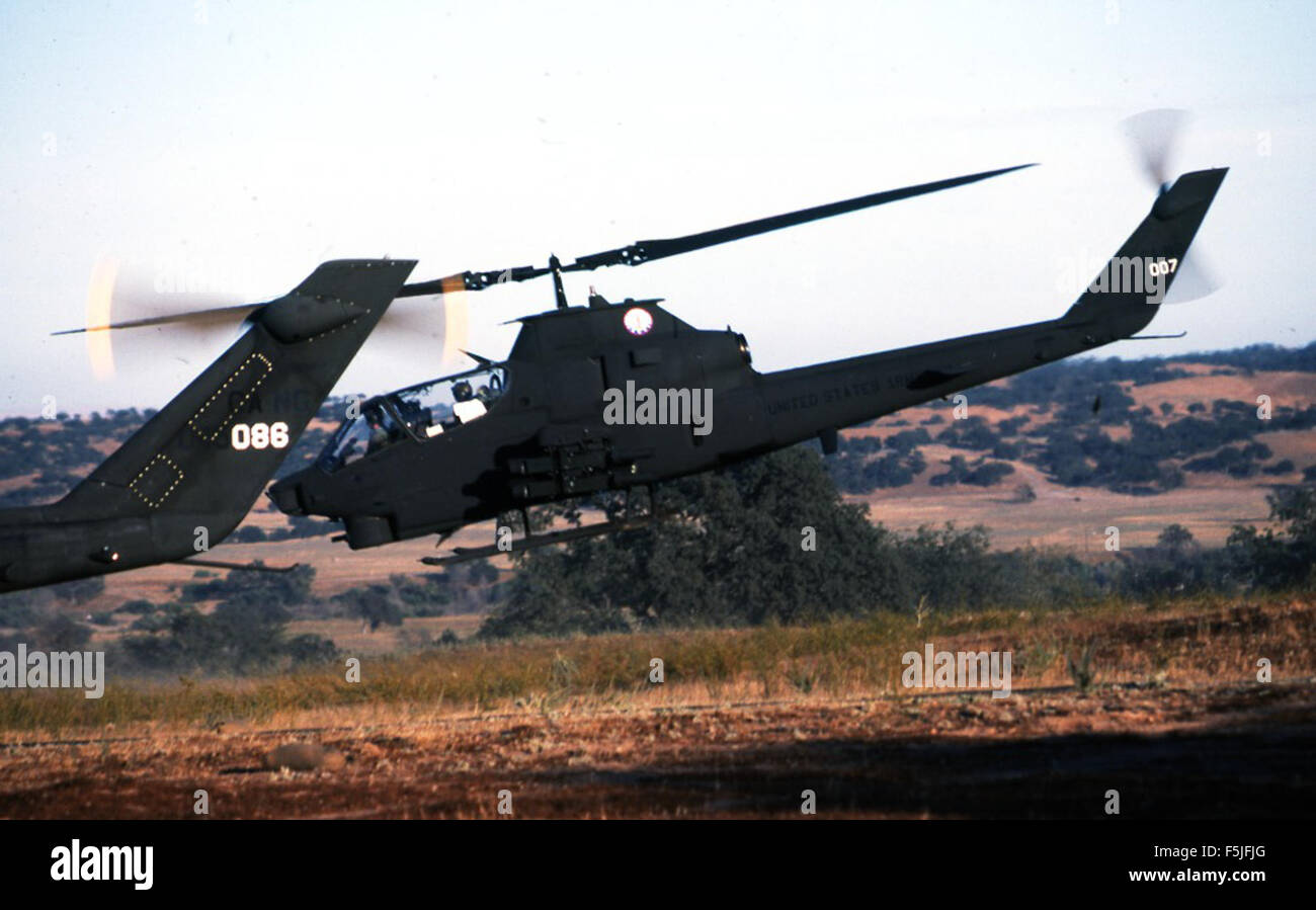 1 140th avn hi-res stock photography and images - Alamy