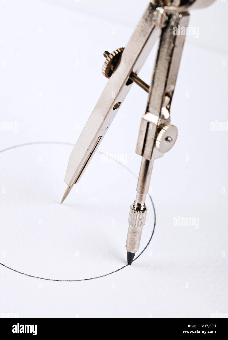 Mathematics circle hi-res stock photography and images - Alamy