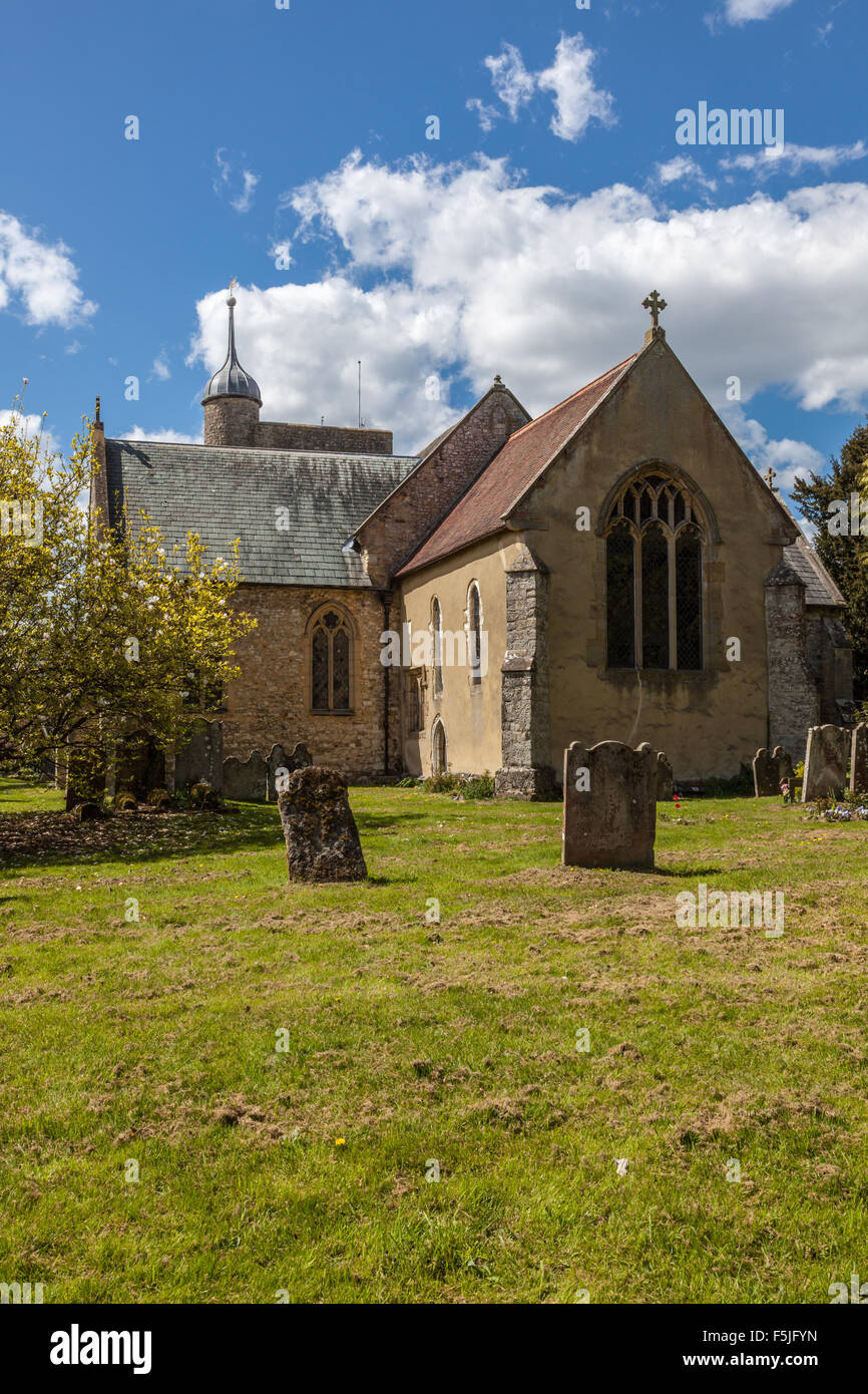 The Parish church of St Peter and St Paul, Yalding, Kent, England, UK ...