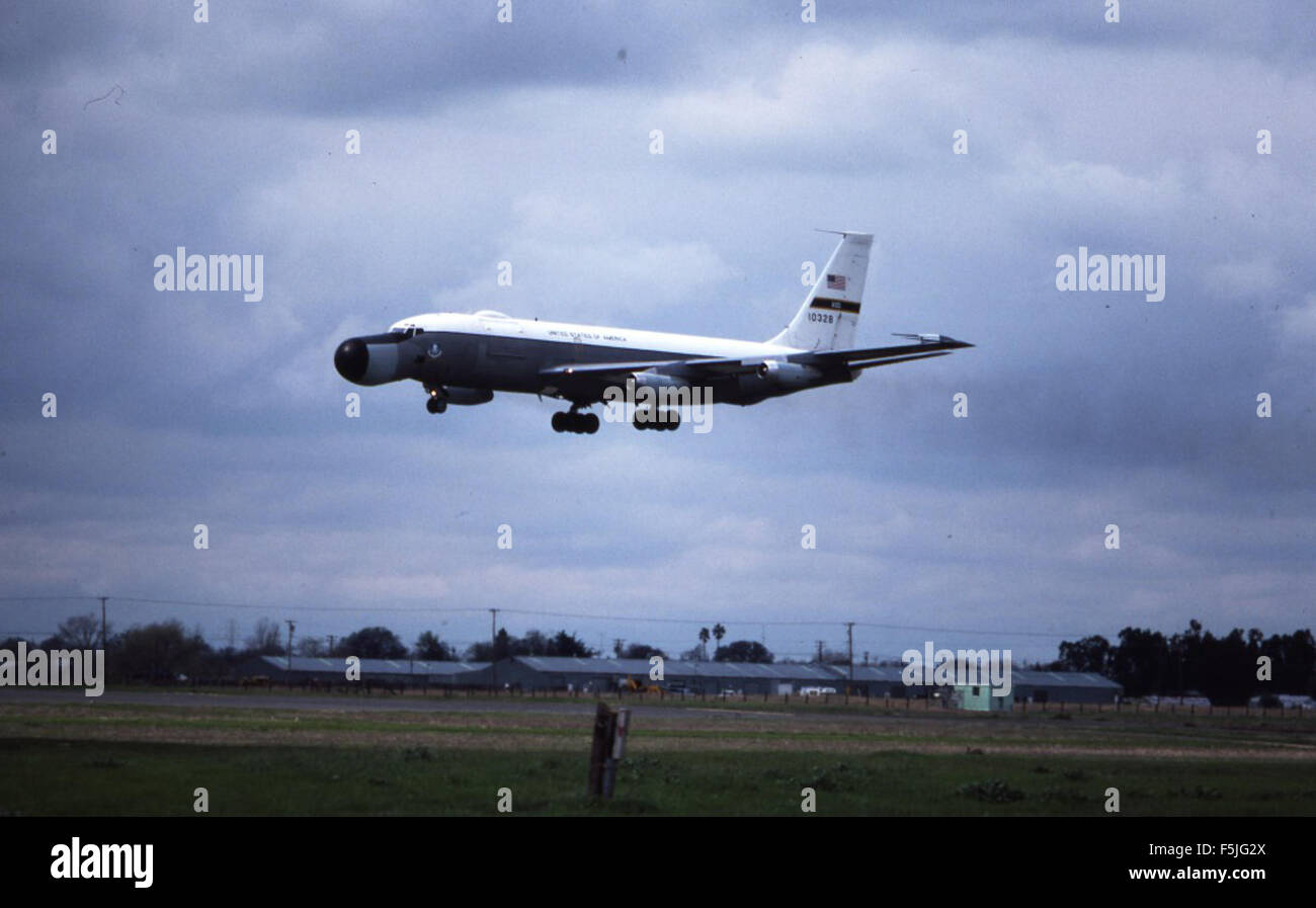 Airborne command force hi-res stock photography and images - Alamy