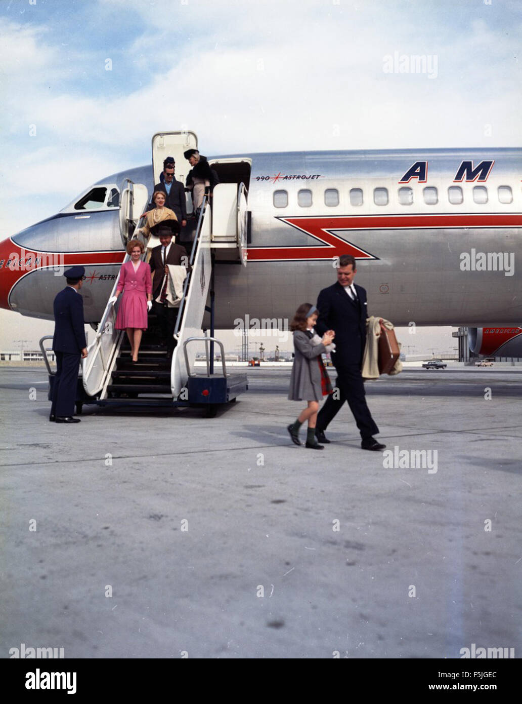 This image shows the Convair 990 aircraft, tail number 066-62, operated ...