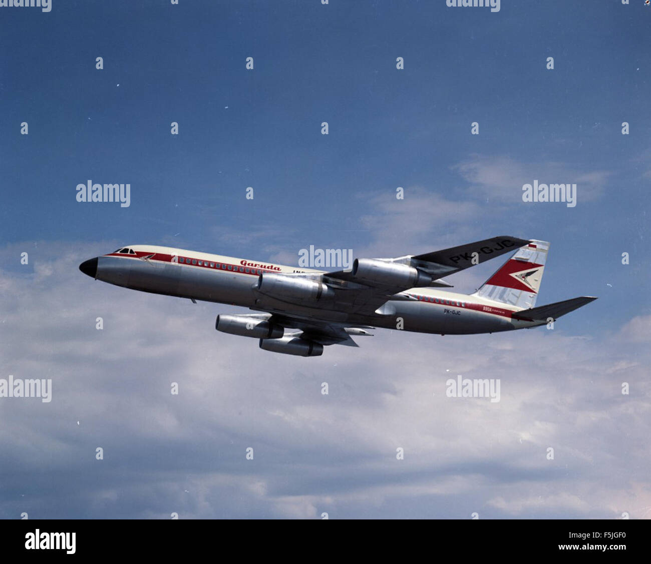 A photograph of the Convair 990 405-63, operated by Garuda Indonesia ...