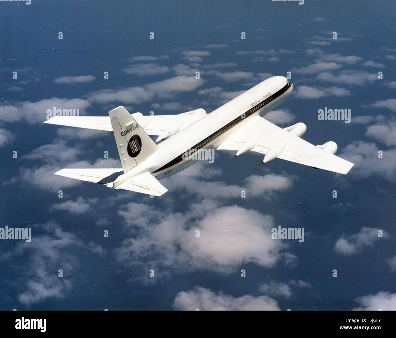 Convair 990 air to air Stock Photo - Alamy