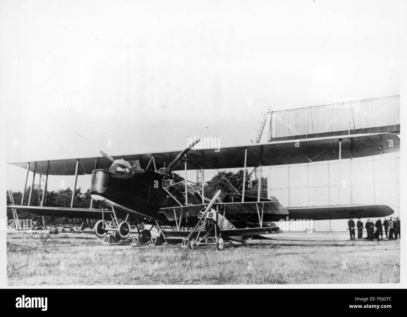 Photograph of the DFW R I, a German reconnaissance aircraft used during ...