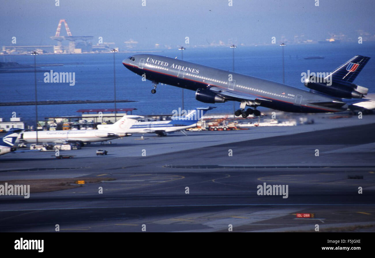 This image shows the Douglas DC-10-10 aircraft, registration N1845U, at ...