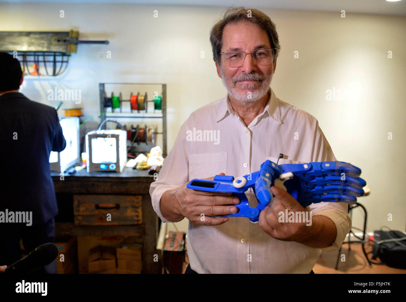 E nable hand hi-res stock photography and images - Alamy