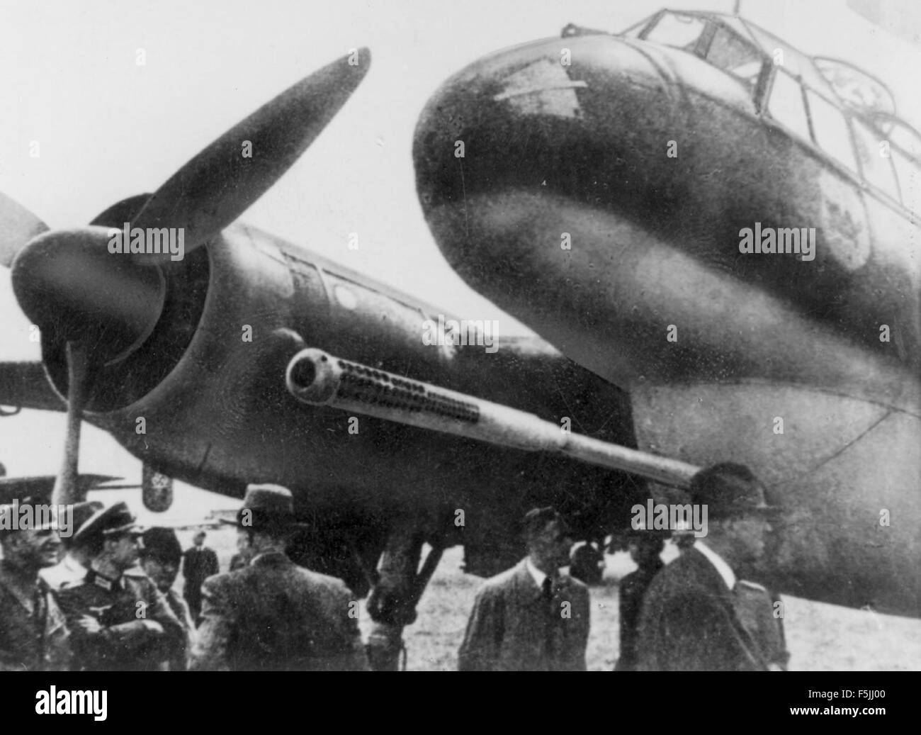 A historic photograph of the Junkers Ju 88P-1, a German bomber from ...