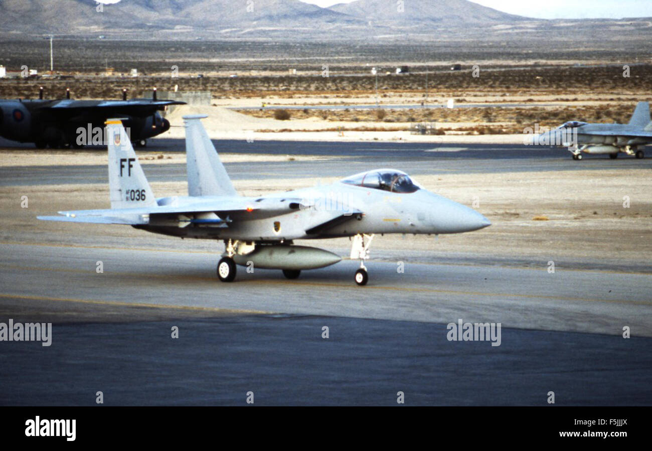 Photograph of the McDonnell F-15C, tail number 81-0036, from the 27TFS ...