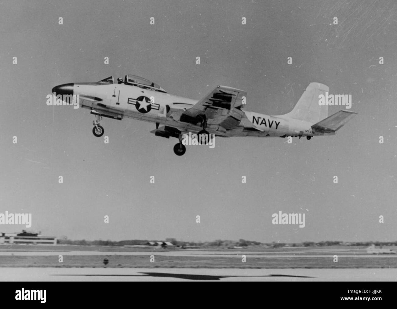 F2h 4 hi-res stock photography and images - Alamy