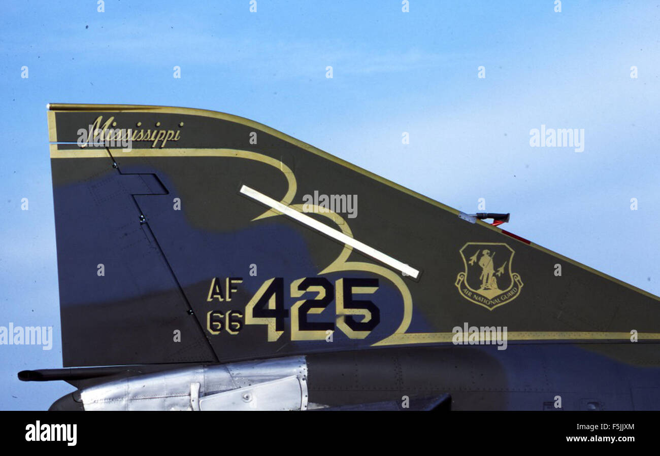 McDonnell RF-4C 66-0425 153TRS 186TRG MS-ANG Bergstrom AFB Nov86 RJF ...