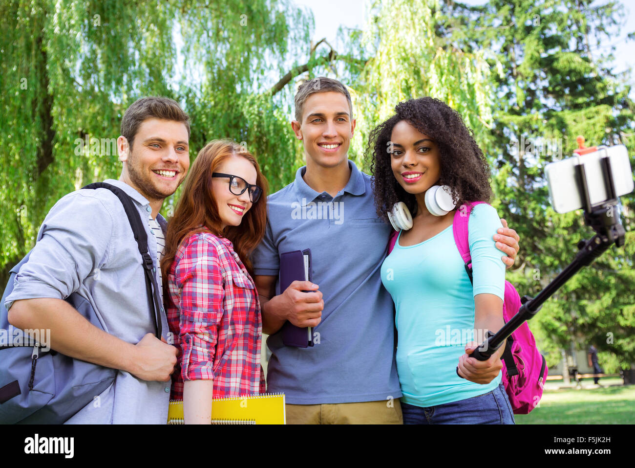 College faculty group photo hi-res stock photography and images - Alamy