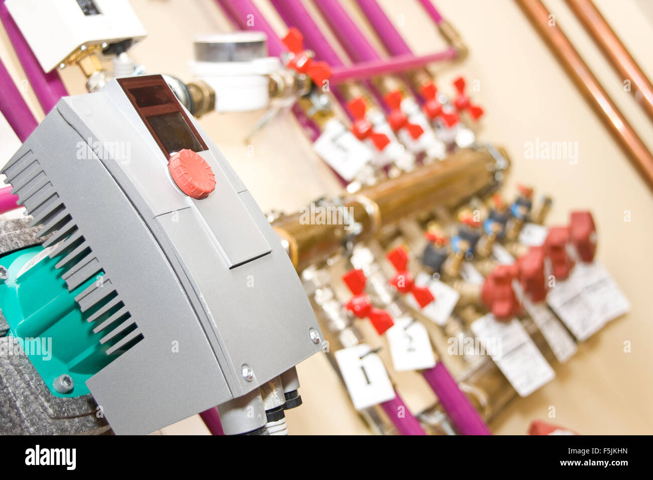 Pump, pipes and tubes Stock Photo - Alamy