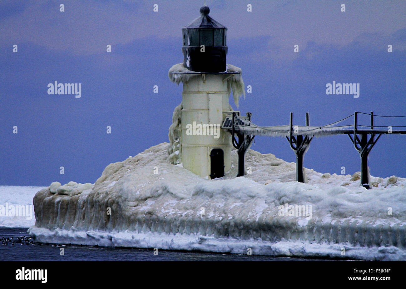 St joseph north pier head lighthouse hi-res stock photography and ...