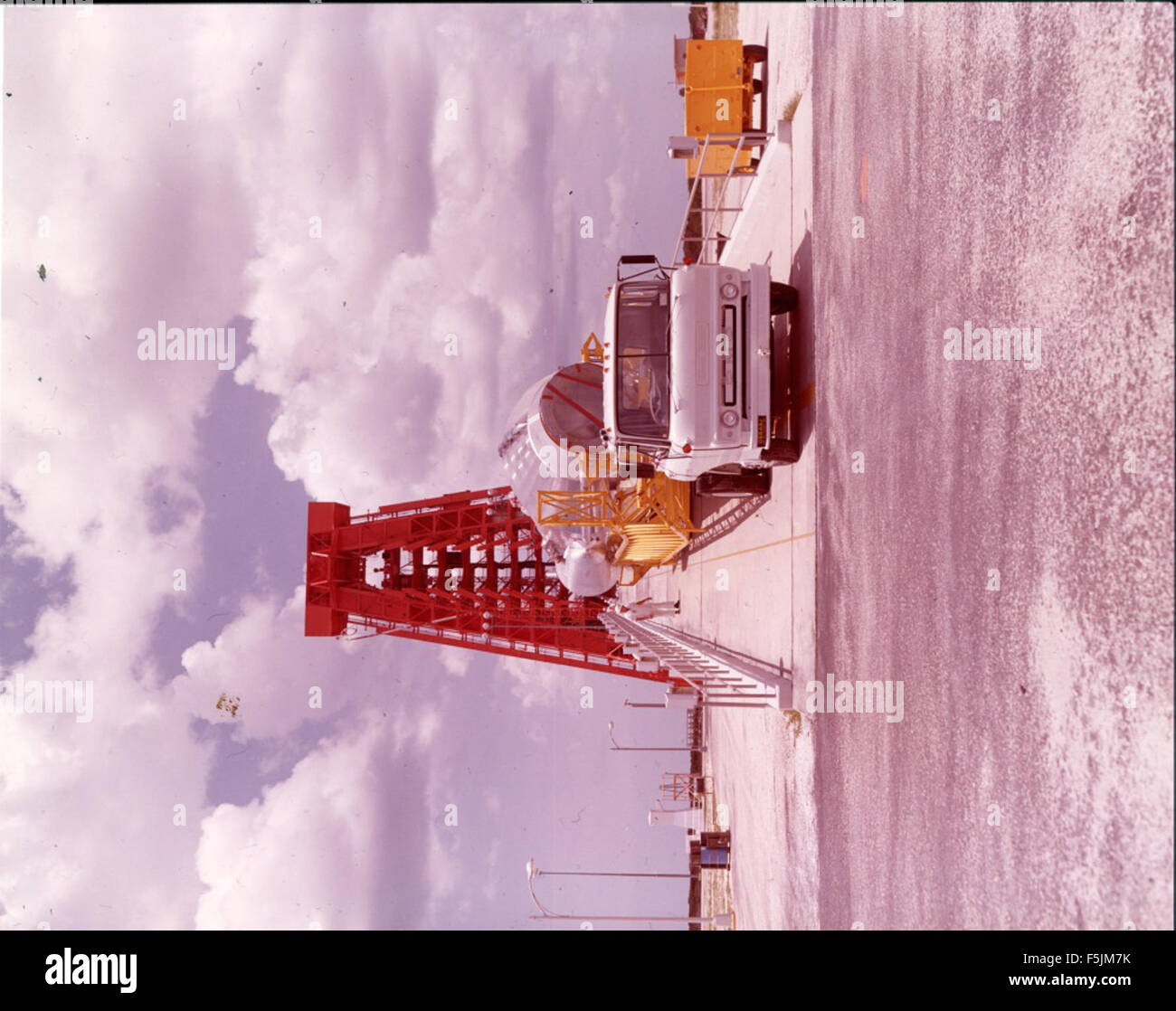 The Atlas 7F General View captures the assembly and erection of the ...