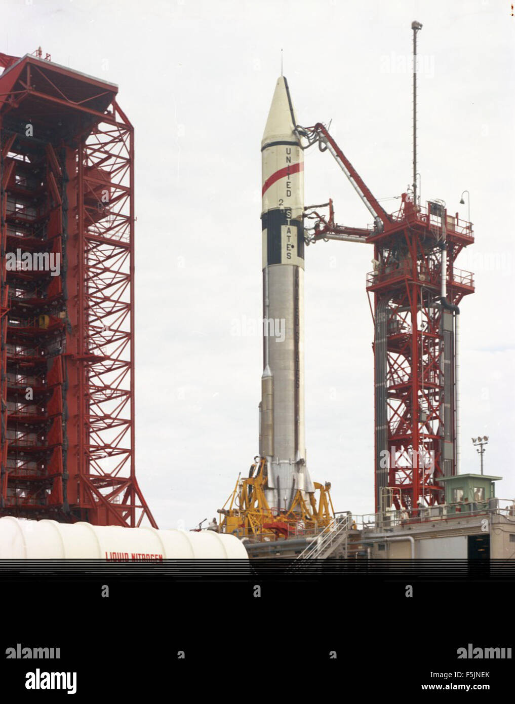 A detailed image of the NASA Centaur, during Test 5175 on November 27 ...