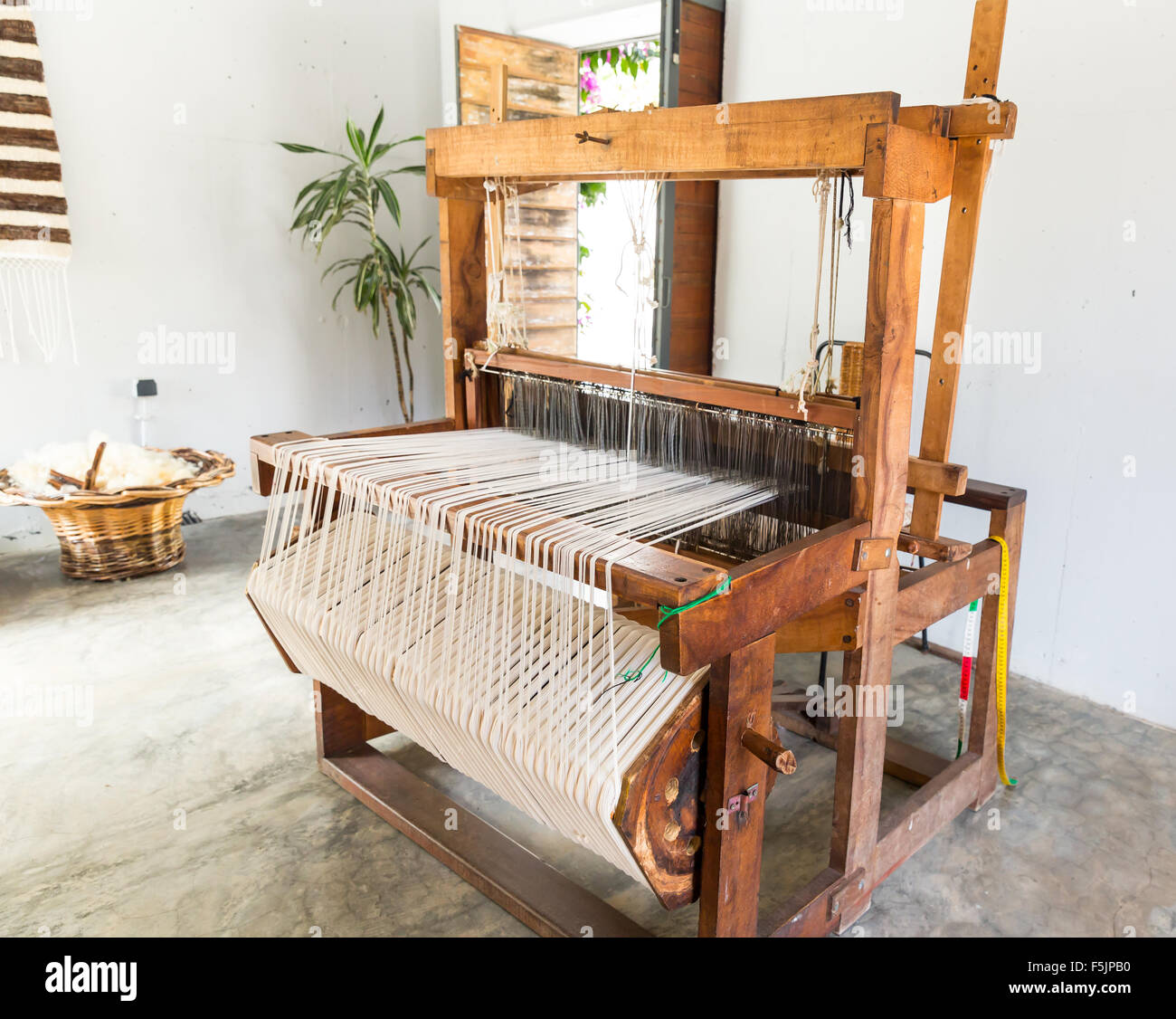 Shuttleless weaving hi-res stock photography and images - Alamy