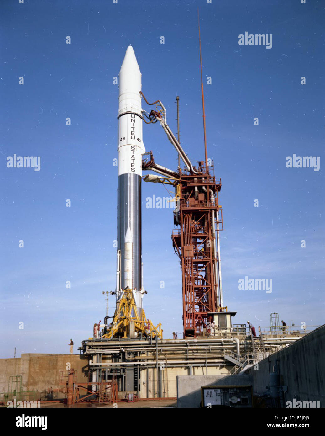 Atlas Centaur 43 Details Prelaunch View of Intelsat IV-A Atop Stock ...