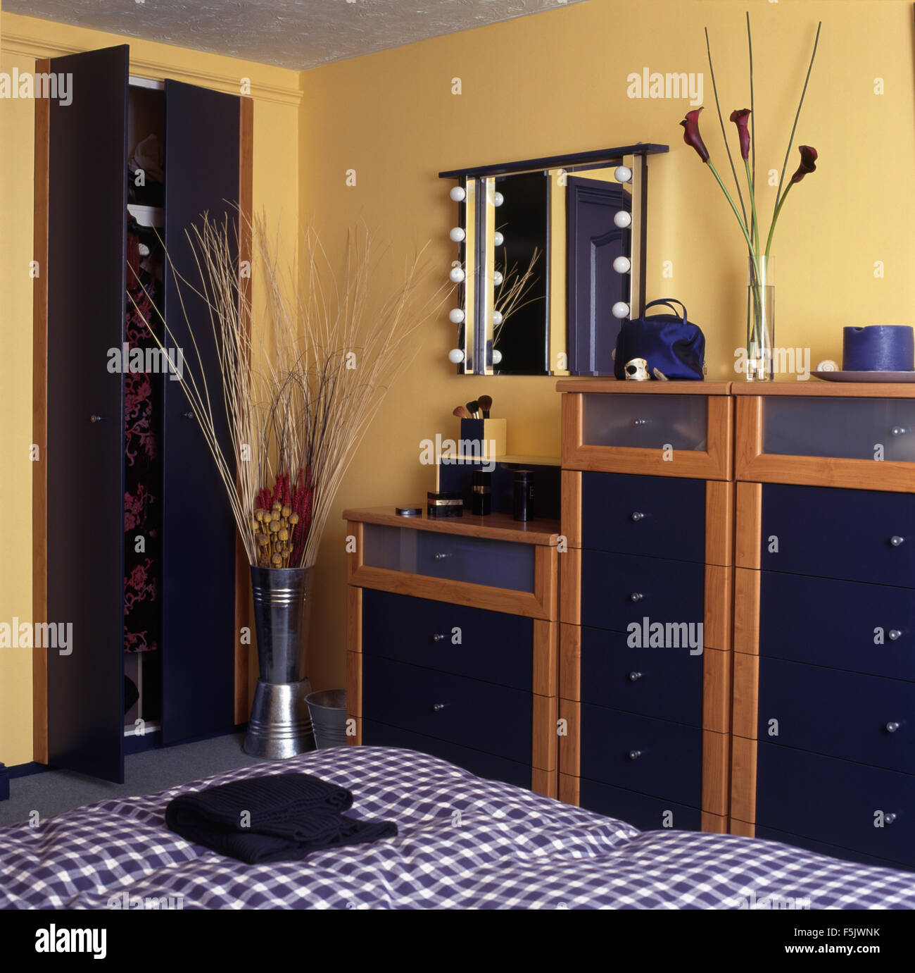 Fitted Wardrobes High Resolution Stock Photography and Images - Alamy