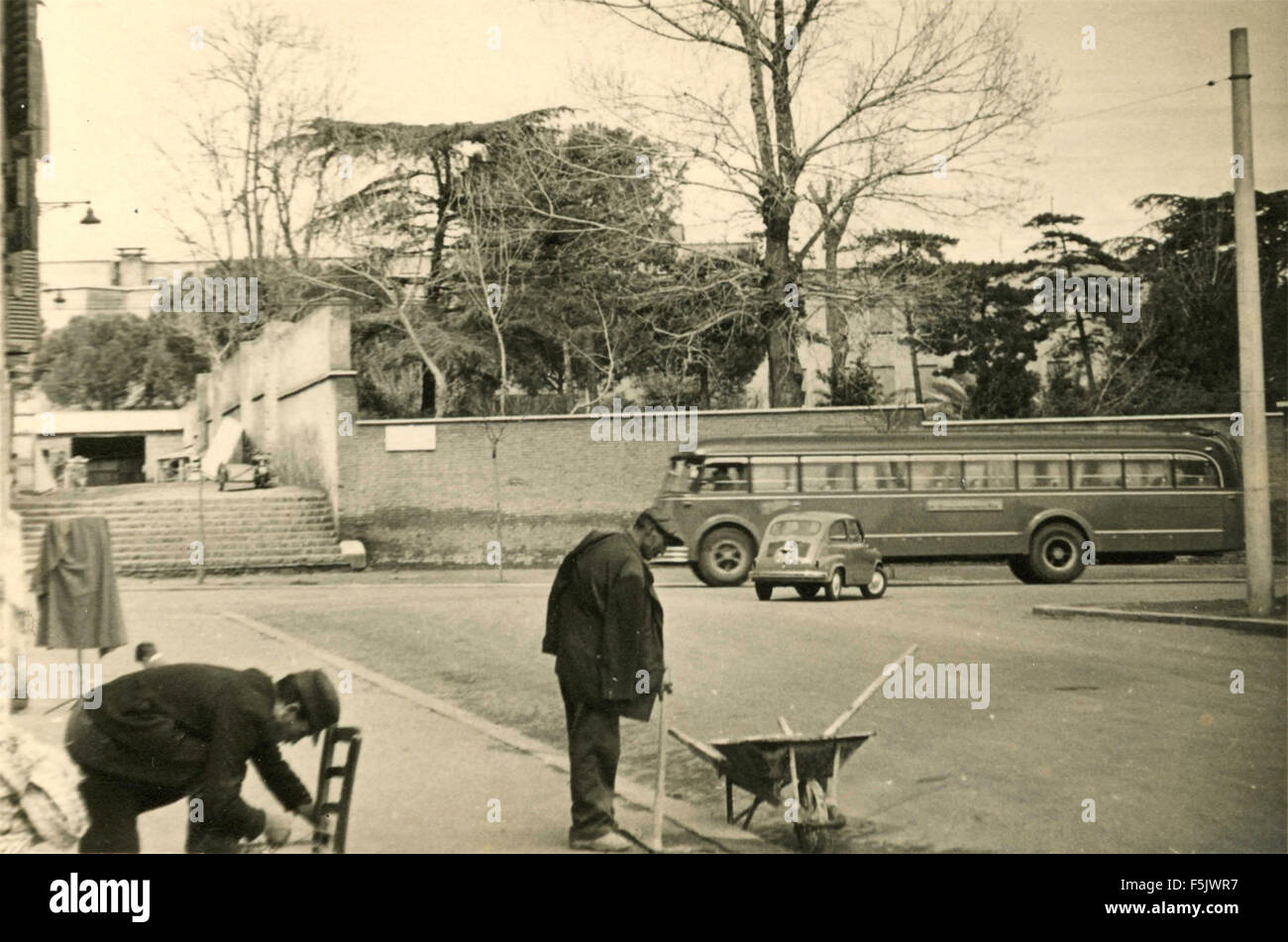 1960s italy workers hi-res stock photography and images - Alamy