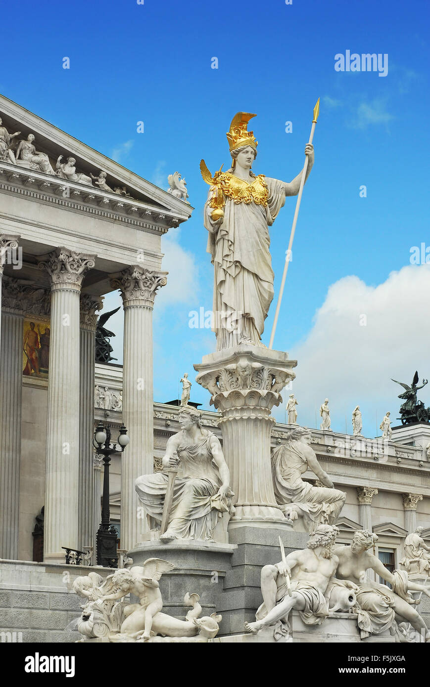 Austrian Parliament Vienna statue Stock Photo - Alamy