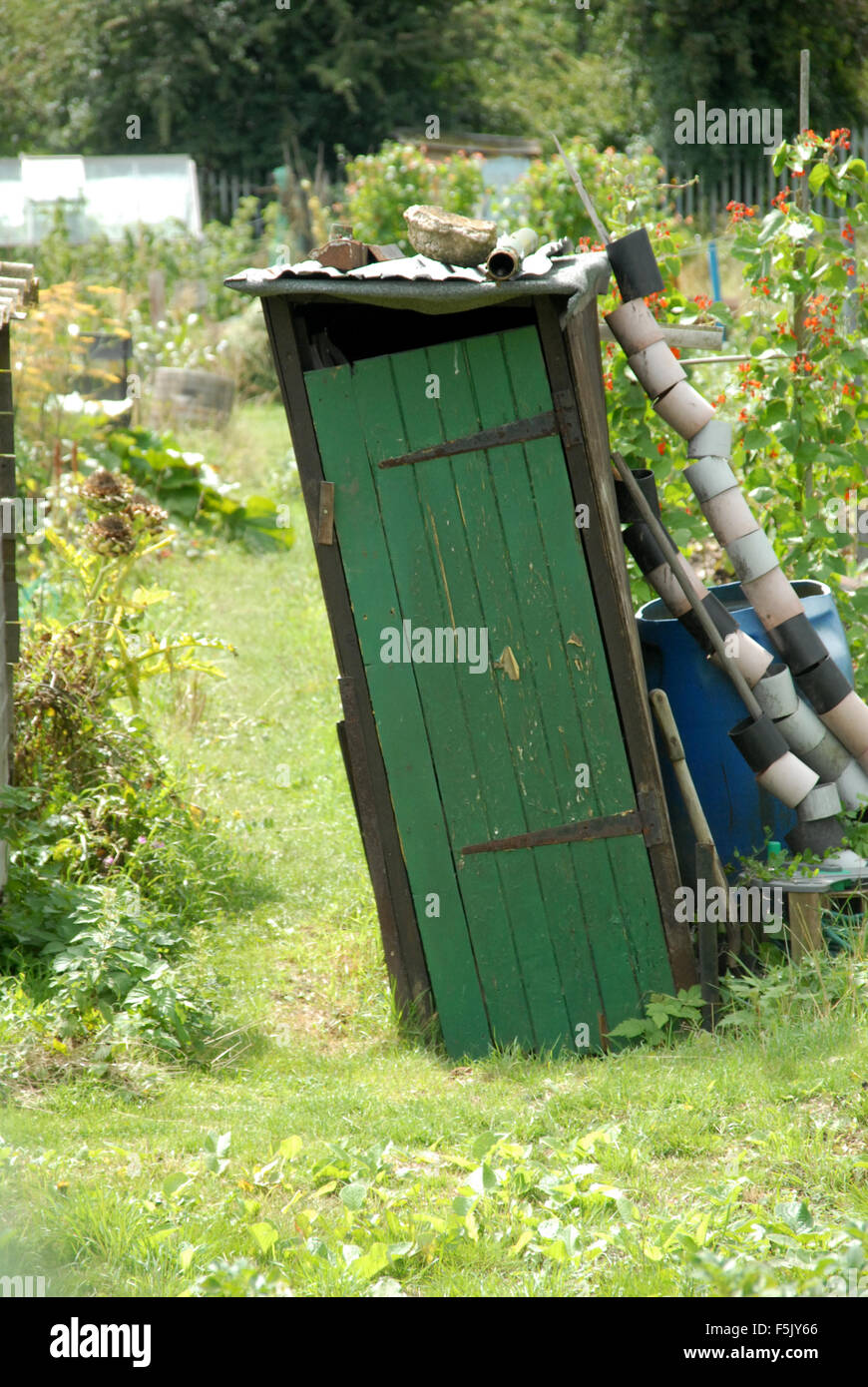 A crooked garden shed on an allotment, Berkhamsted, Herts Stock Photo ...