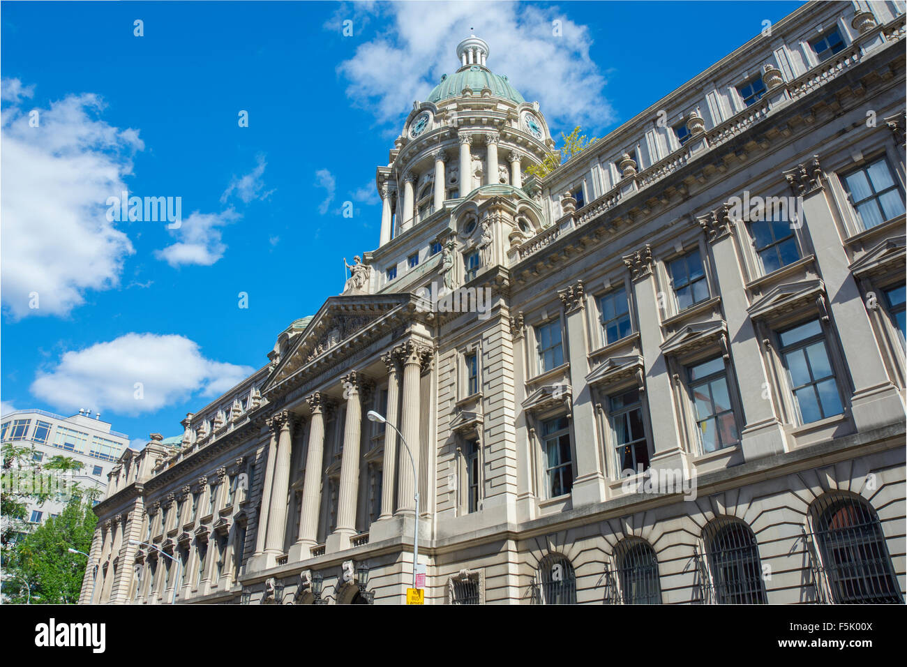 Police station building Stock Photo - Alamy
