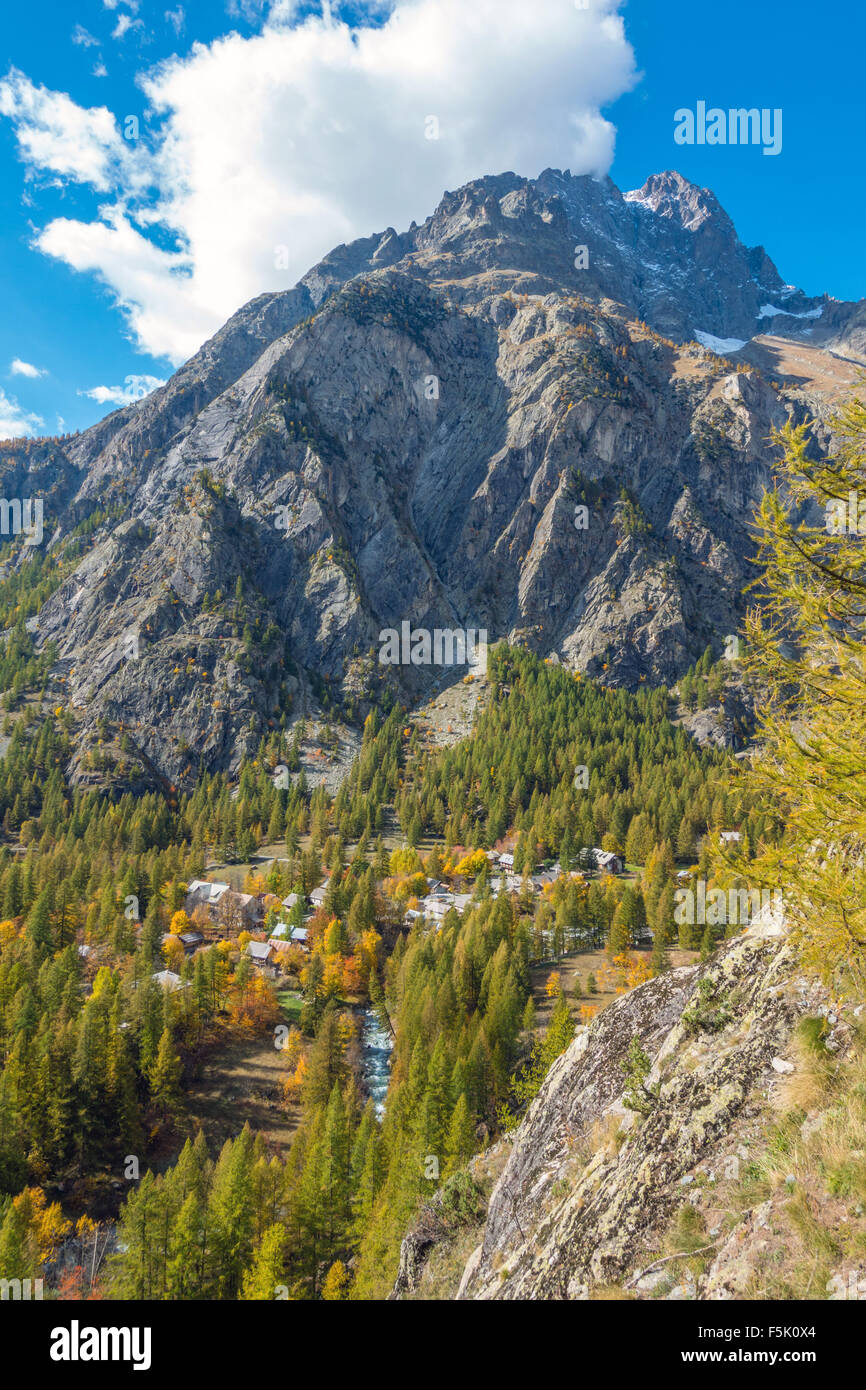 Autumn in Ailefroide, Provence Alpes Cote de Azur, Hautes-Alpes, France ...