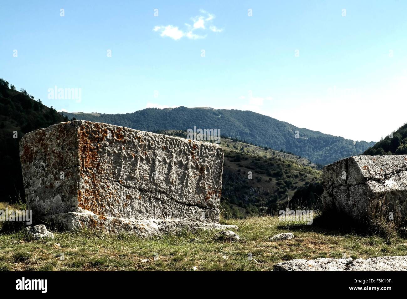 Dolovi hi-res stock photography and images - Alamy