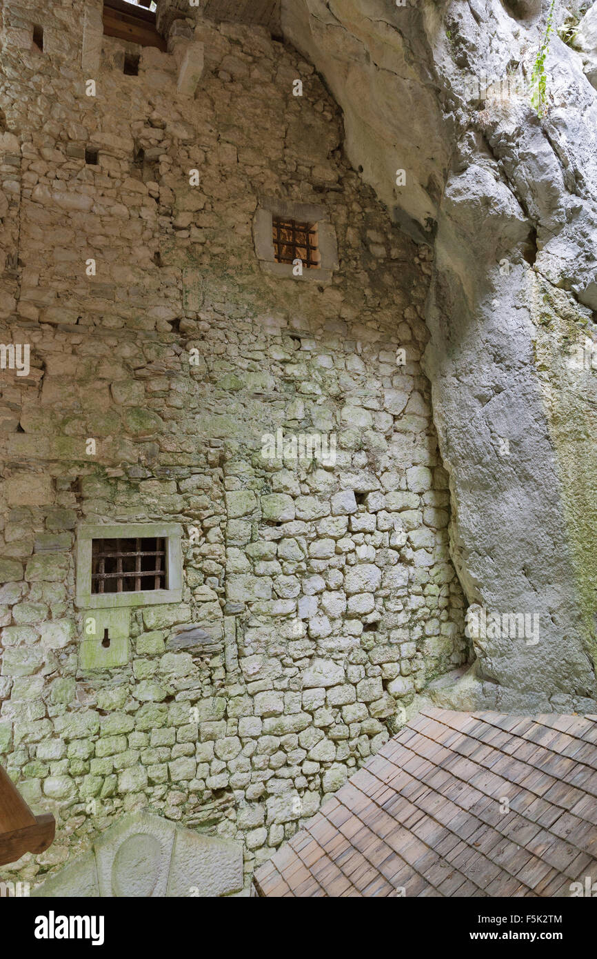 Castle interior hi-res stock photography and images - Alamy