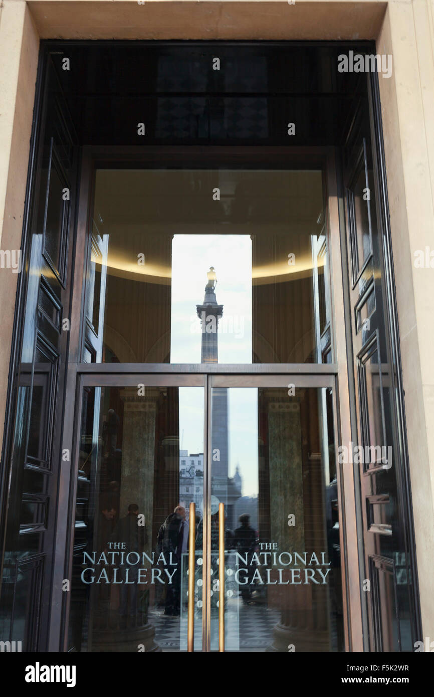 National gallery column hi-res stock photography and images - Alamy