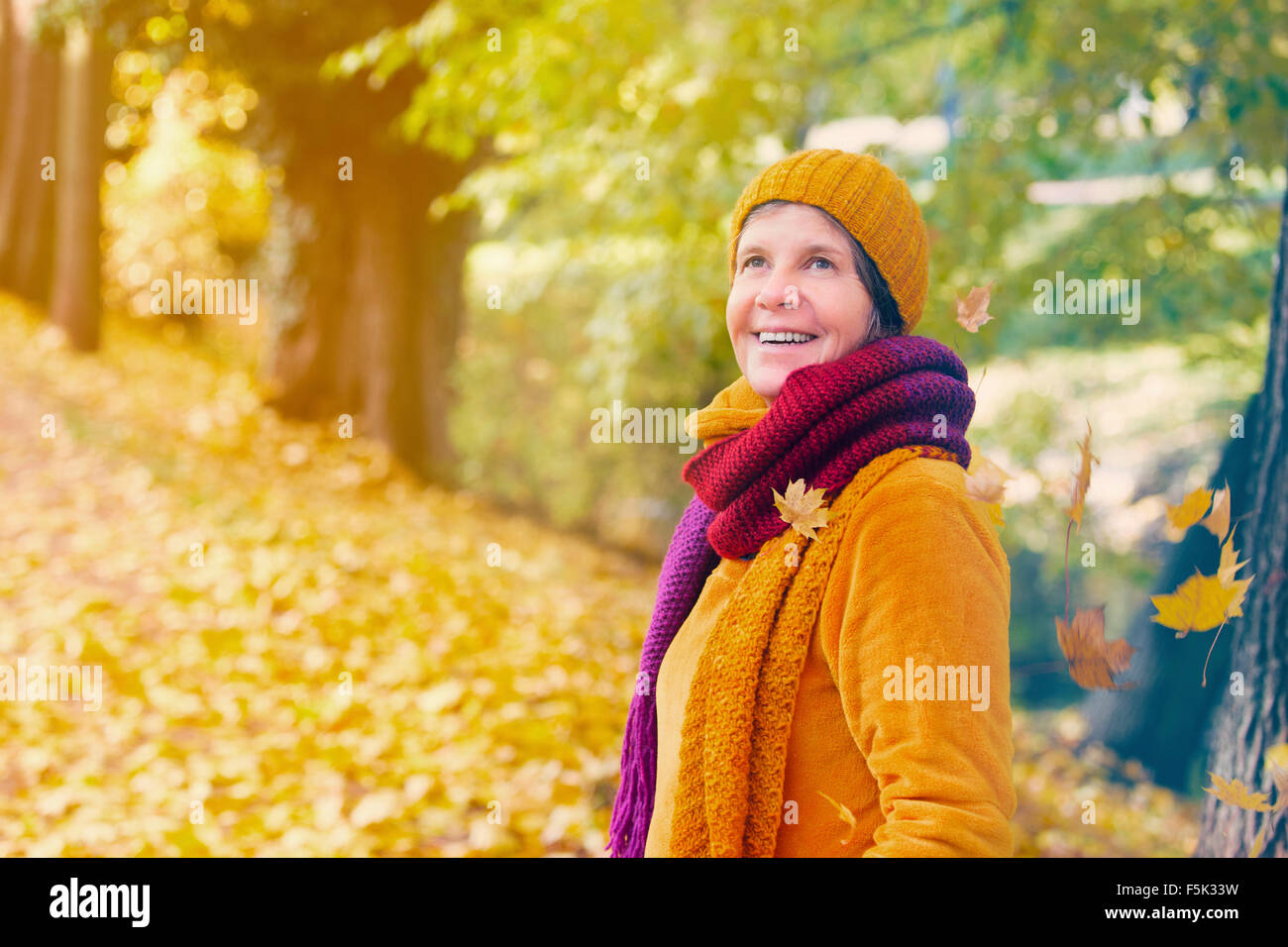 Pensive smile woman nature hi-res stock photography and images - Alamy