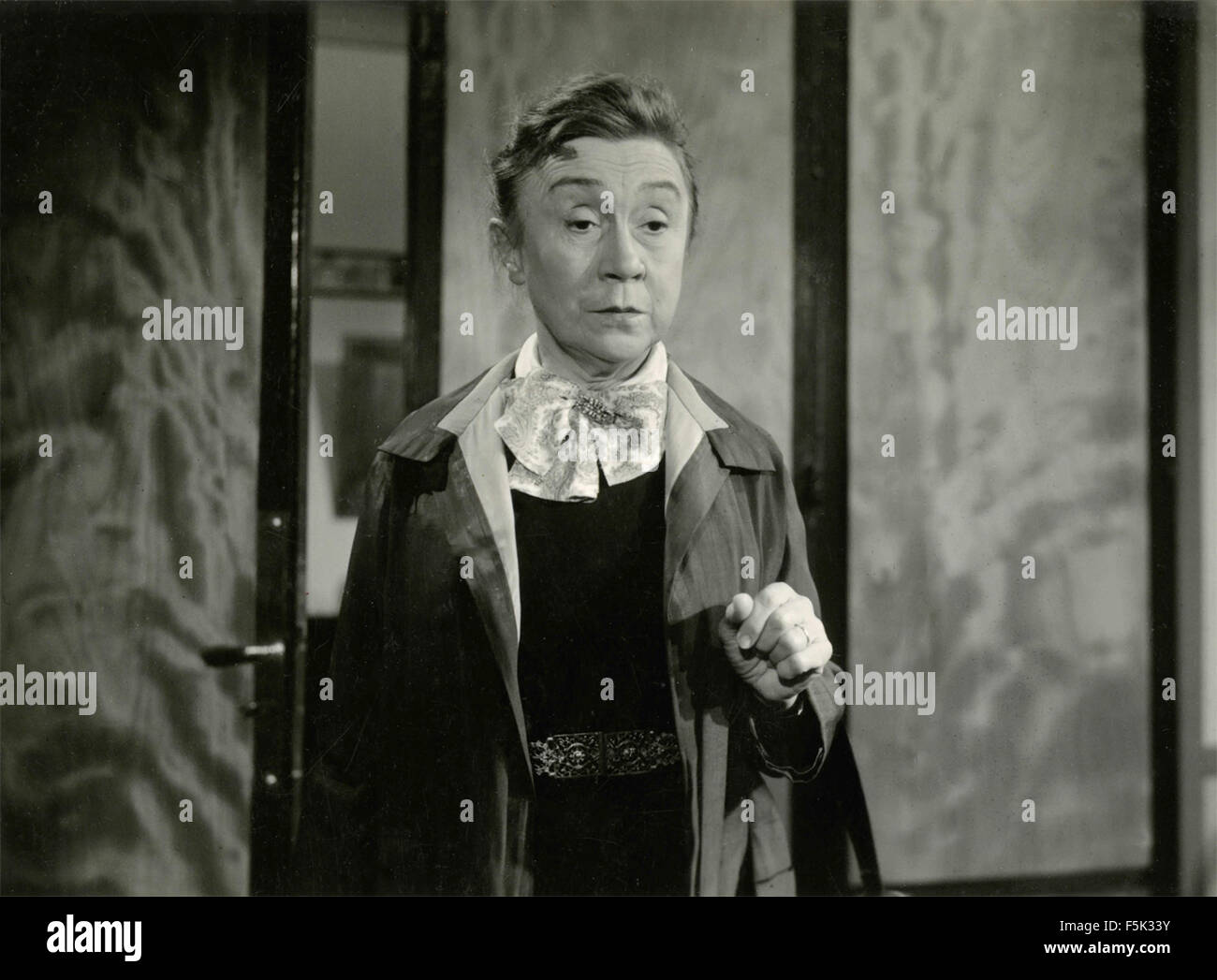 Jeanne fusier gir hi-res stock photography and images - Alamy