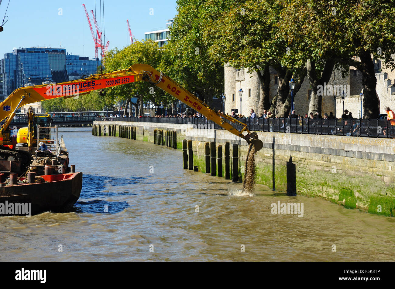 Waterways maintenance hi-res stock photography and images - Alamy