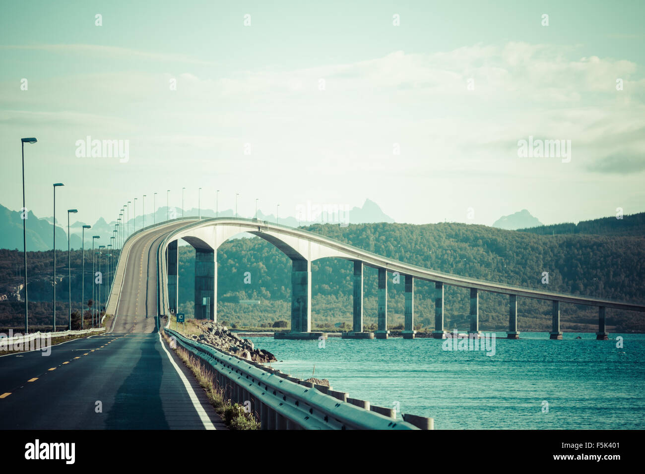 Storseisundet bridge on atlantic road hi-res stock photography and ...