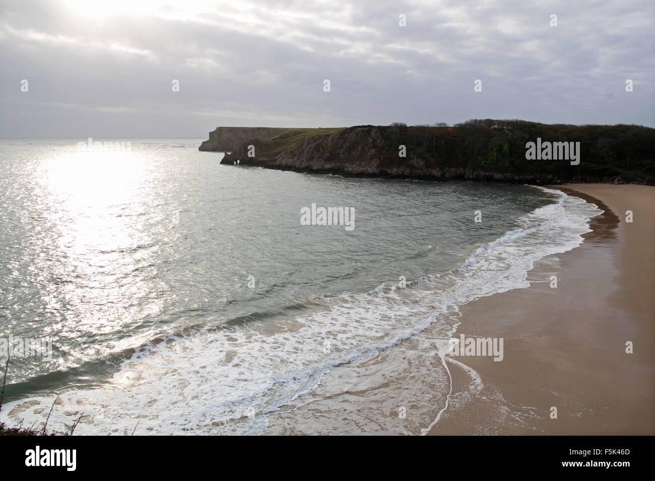 Barafundle Bay beach and Stackpole Head, Bosherston, Pembrokeshire ...