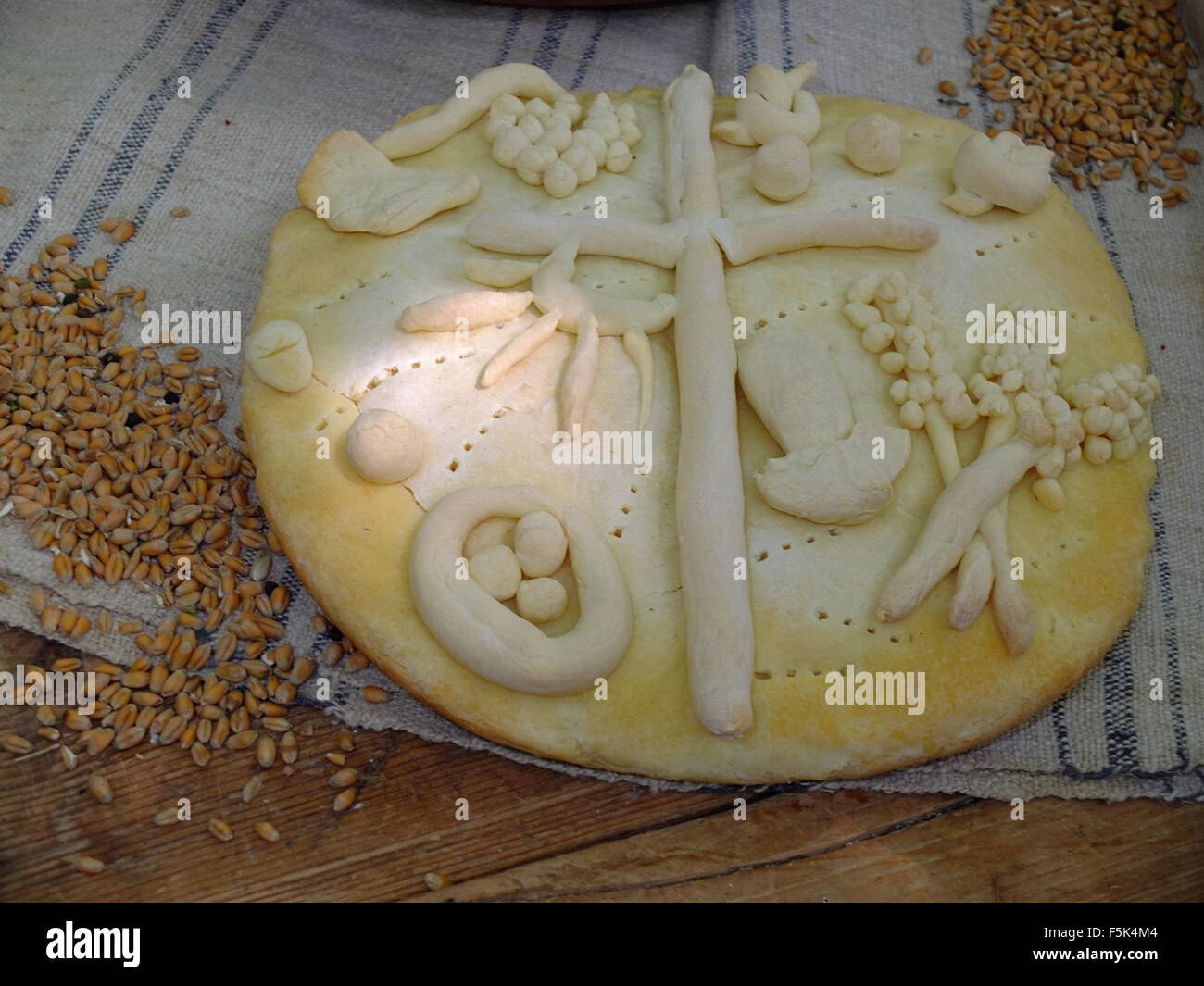 Bread symbol hi-res stock photography and images - Alamy