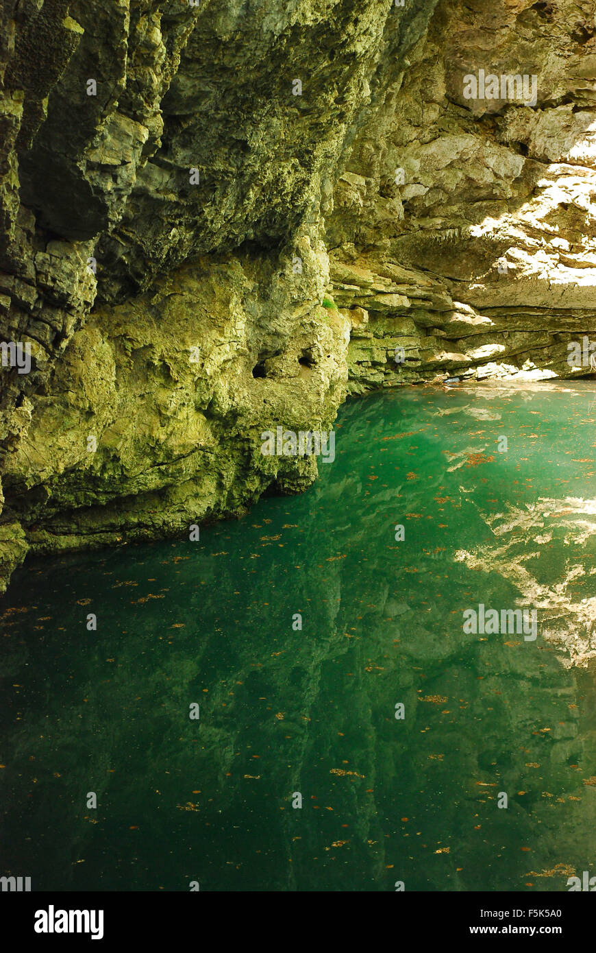 Deep gorges hi-res stock photography and images - Alamy