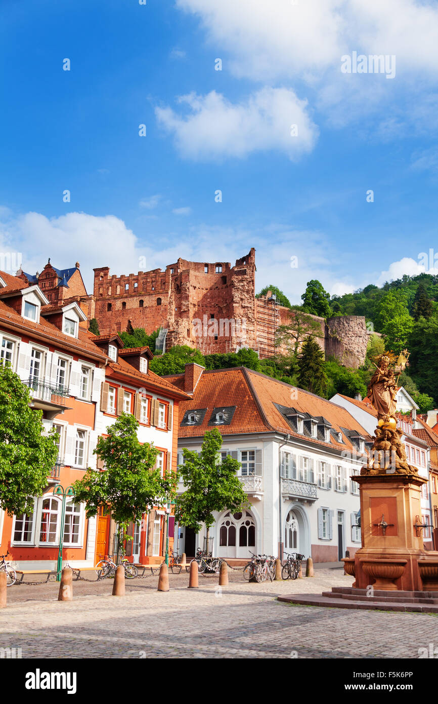 Kornmarkt square and Heidelberg castle view Stock Photo - Alamy
