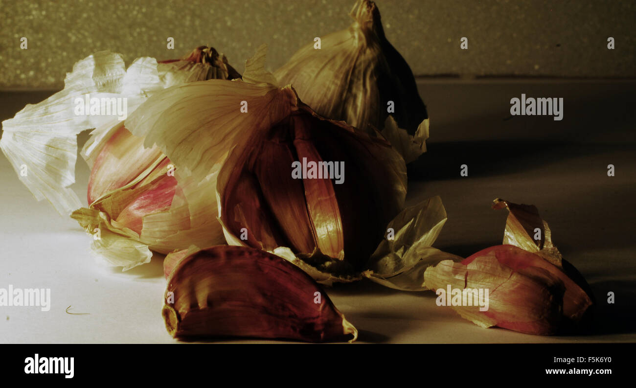 garlic ,vegatable clove,spice,italian,ingredient Stock Photo - Alamy