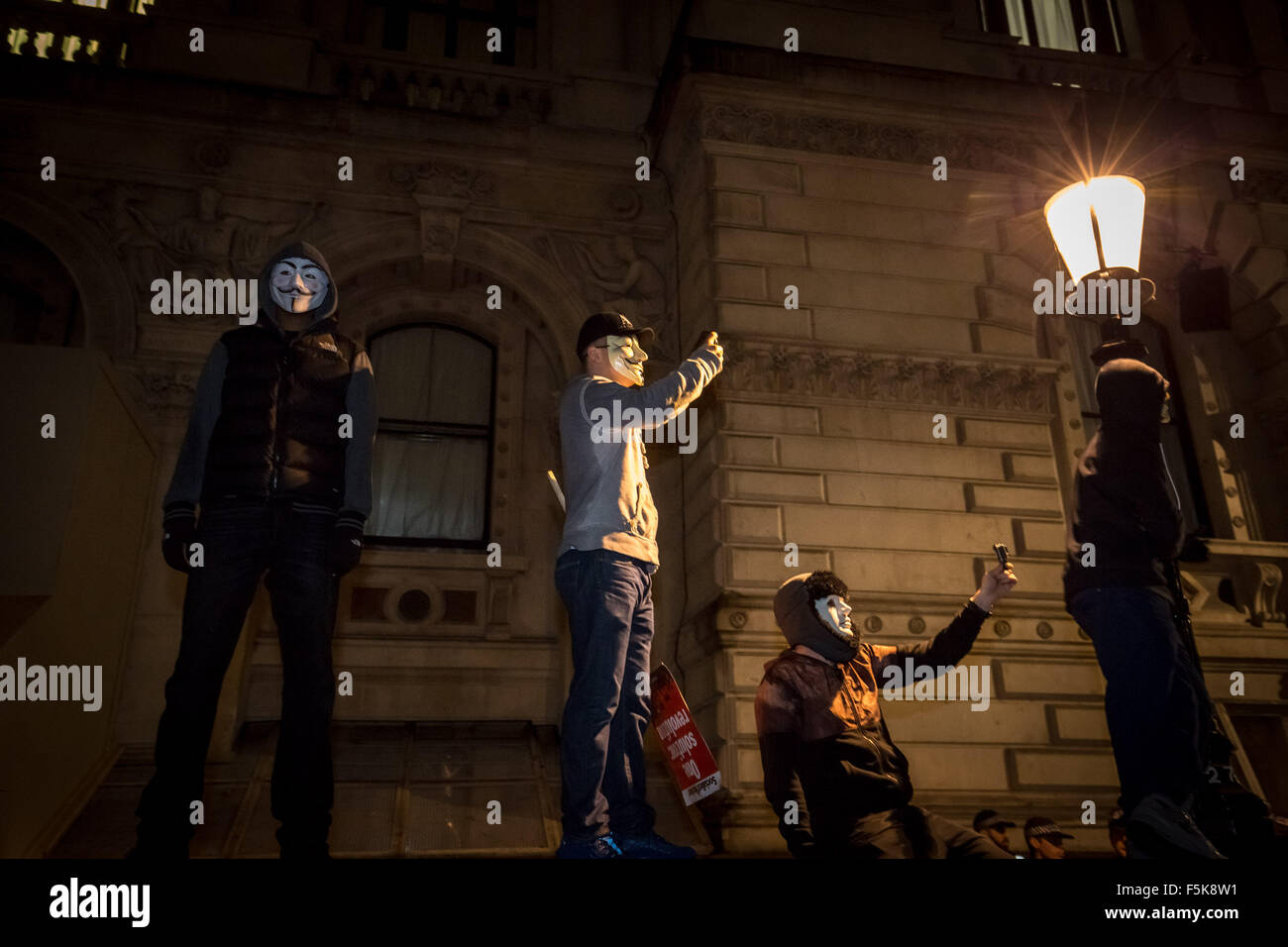 London, UK. 5th Nov, 2015. 'Million Mask March' anarchist protester ...