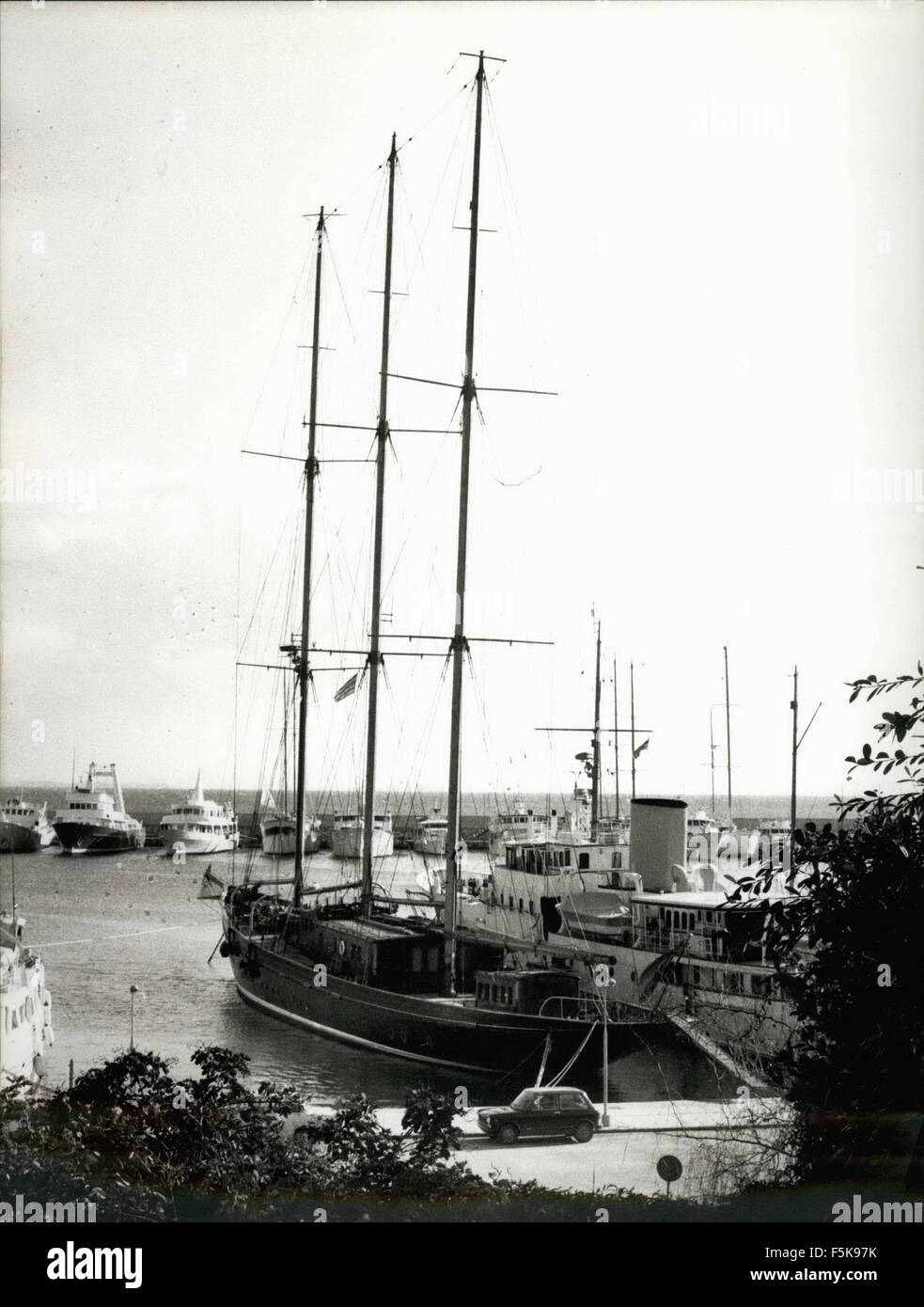 Keystone pictures usa boat hi-res stock photography and images - Alamy