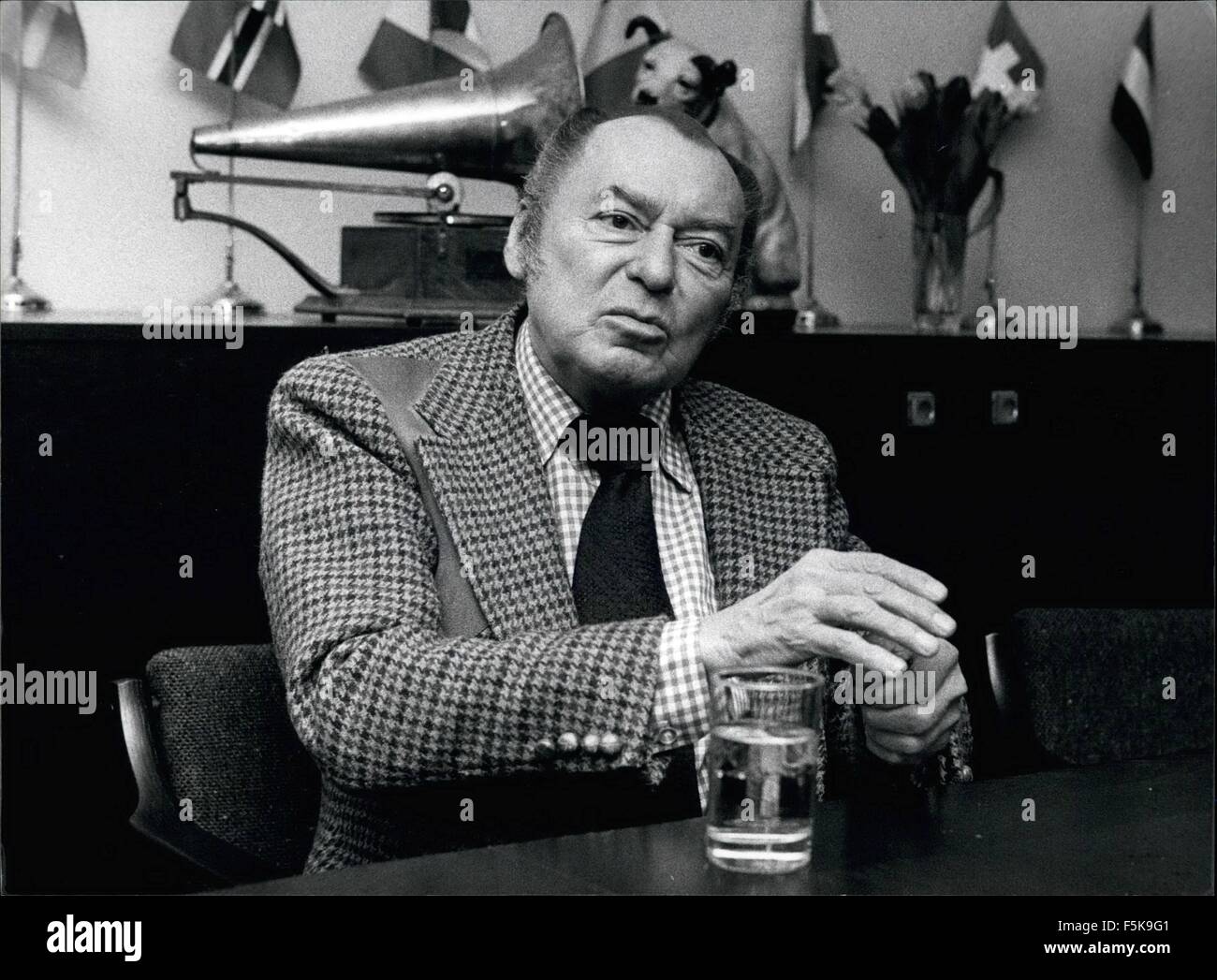 Mottagning hi-res stock photography and images - Alamy