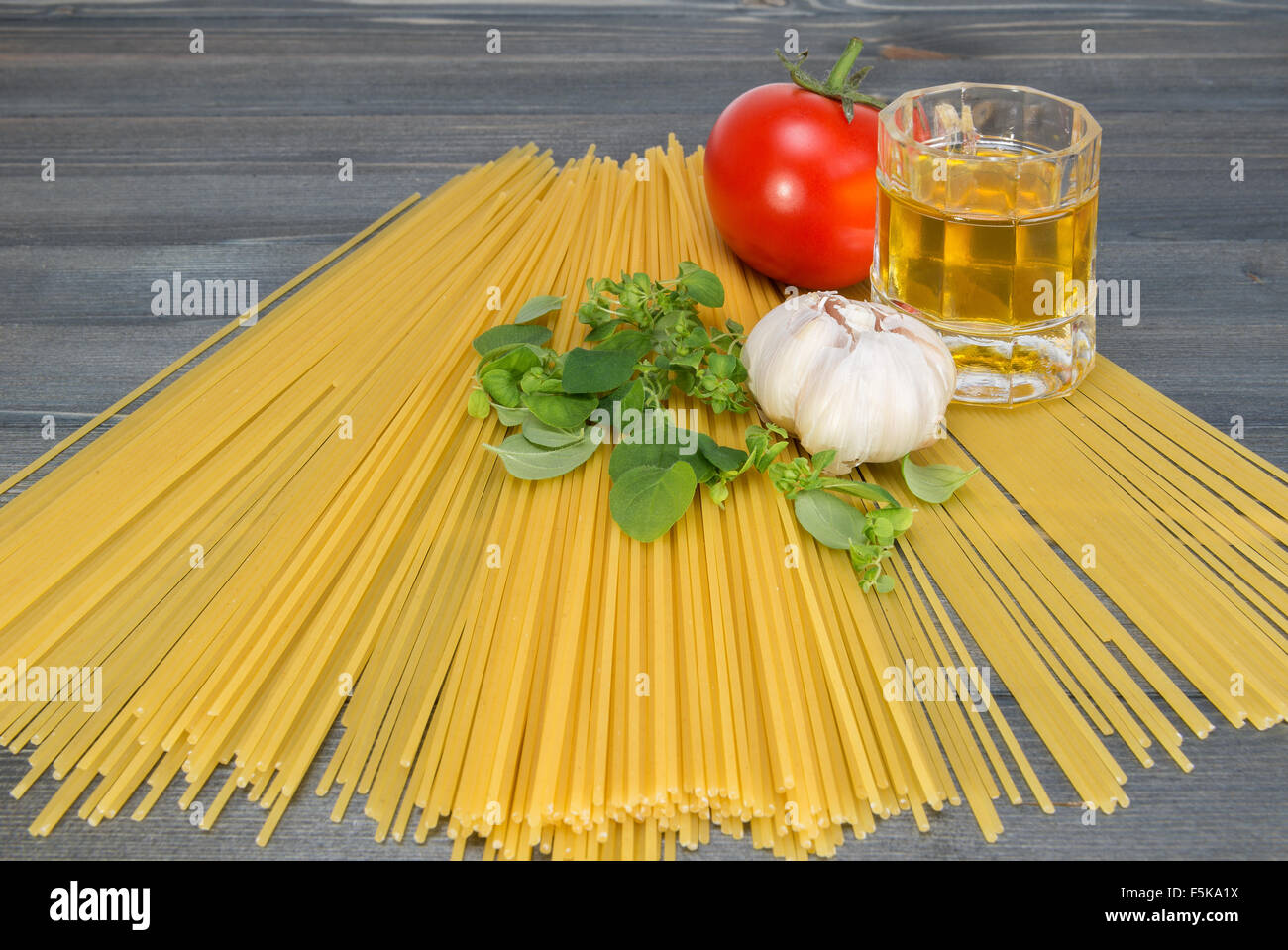 Basic tomato sauce hi-res stock photography and images - Alamy