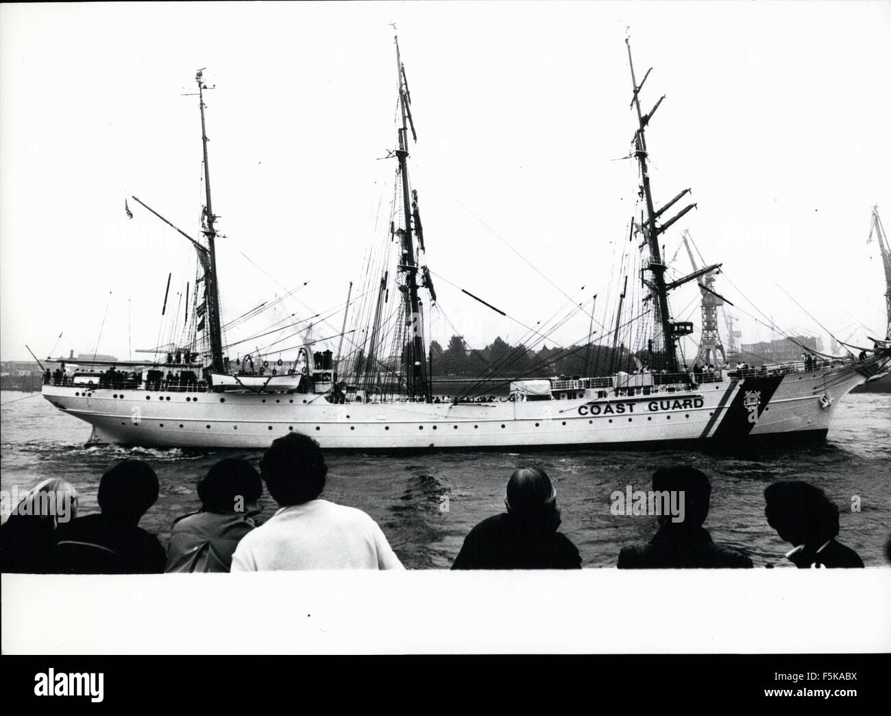 1968 - American sailing training-ship ''Eagle'' back at its native-town ...