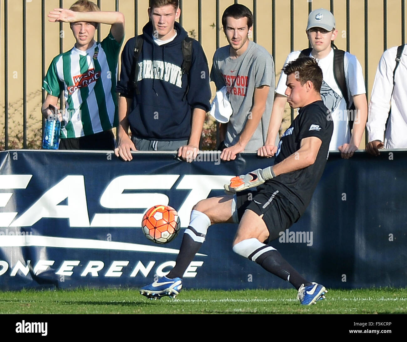 Washington, DC, USA. 5th Nov, 2015. 20151105 - Creighton goalkeeper ...