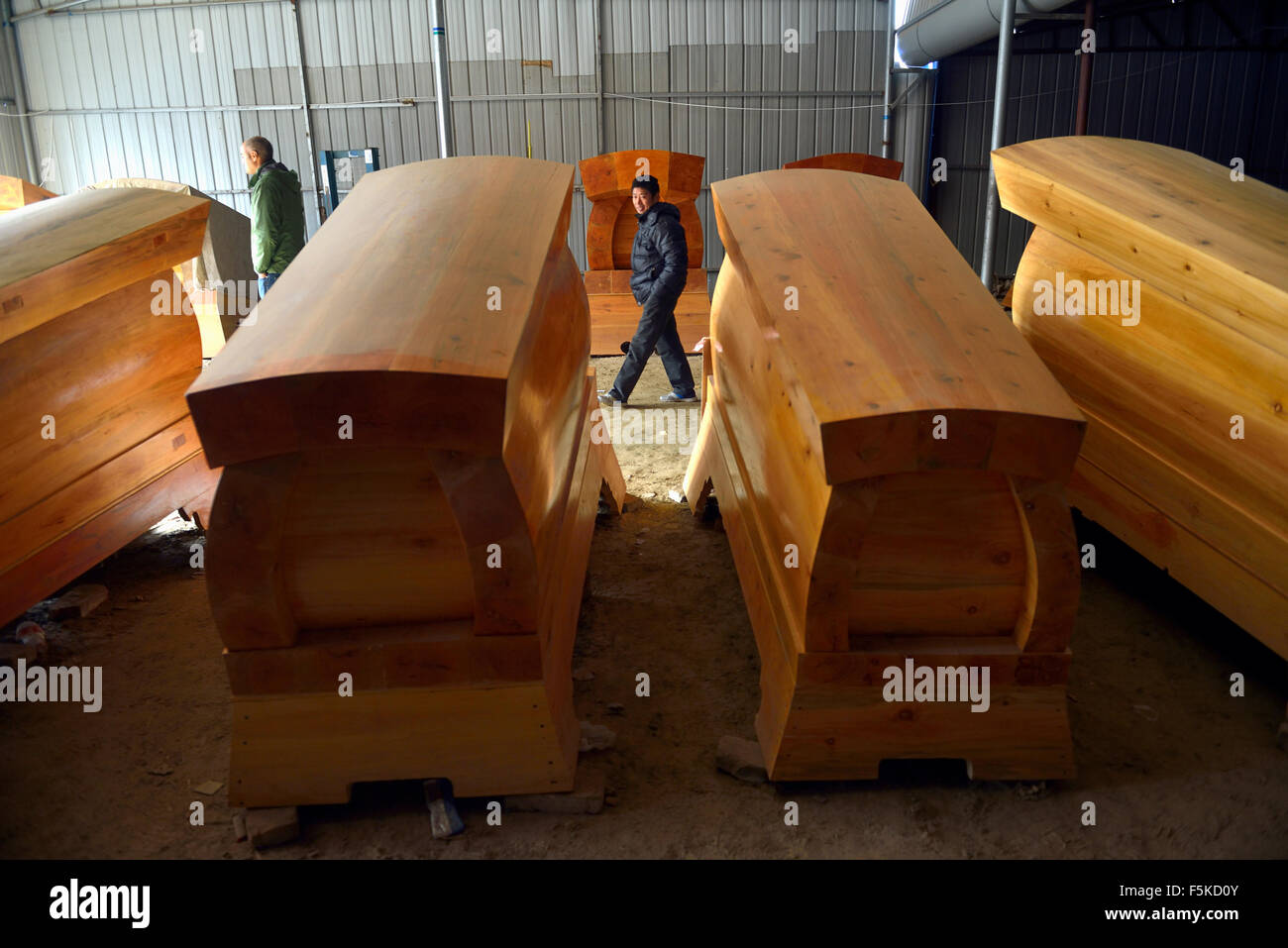 Chinese coffin hi-res stock photography and images - Alamy